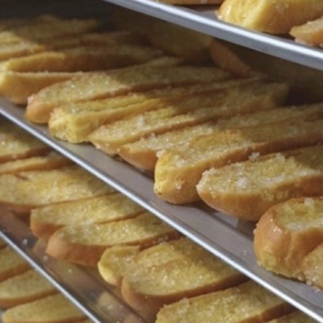 Biskut Planta Dan Bergula Original Roti Kering Planta Malim Bakery 100% ...