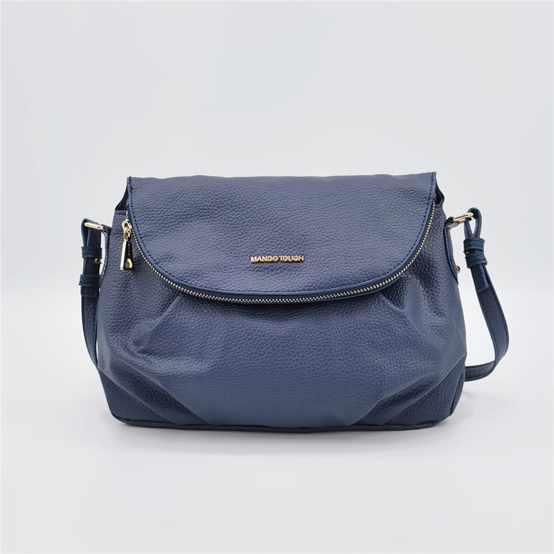 Large capacity messenger bag pleated flip bag multi-pocket shoulder bag ...