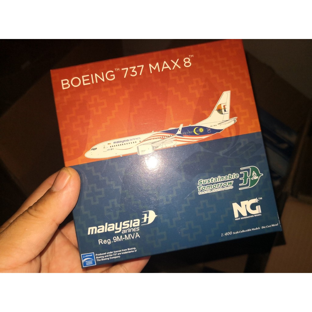 Produced on 1/400 NG Malaysia Airlines New Picture Boeing 737-8MAX ...