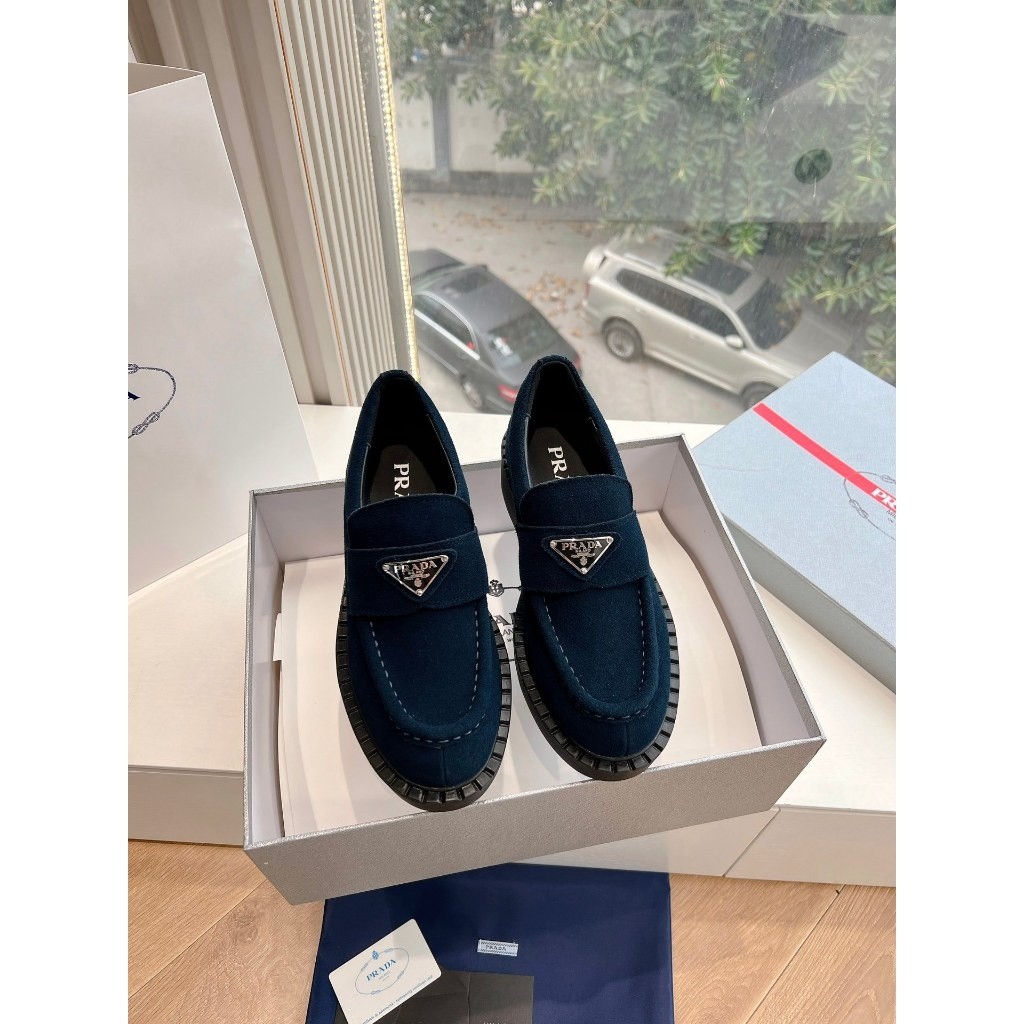 Prada Retro Couple Logo Loafers | Shopee Malaysia