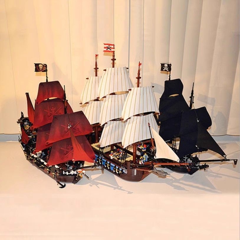 Compatible with Lego Pirates of the Caribbean Black Pearl Pirate Ship ...