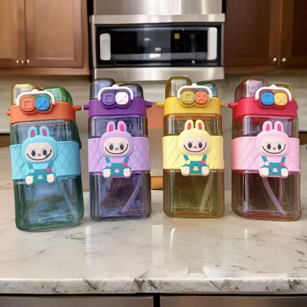 SW_ 570ML Botol Air Labubu Water Bottle Kids Straw Bpa Free Botol ...