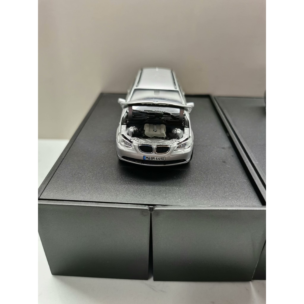 1/43 Jingshang BMW 5 Series Travel, Original Factory World Box ...
