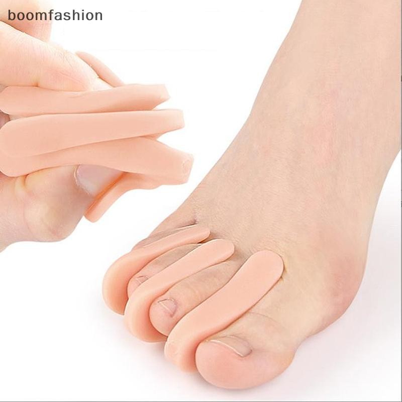 [boomfashion] 1Pair Hard Silicone Toe Finger Separator 3 Hole Hallux ...