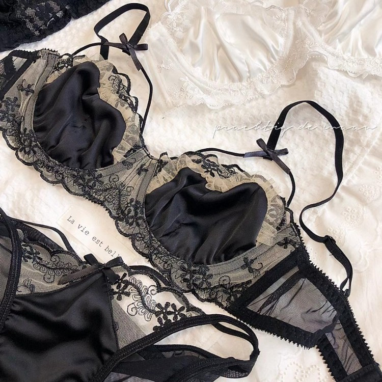 French Style Underwired Ultra-thin Bra Set Satin Lace Hollow Bra ...