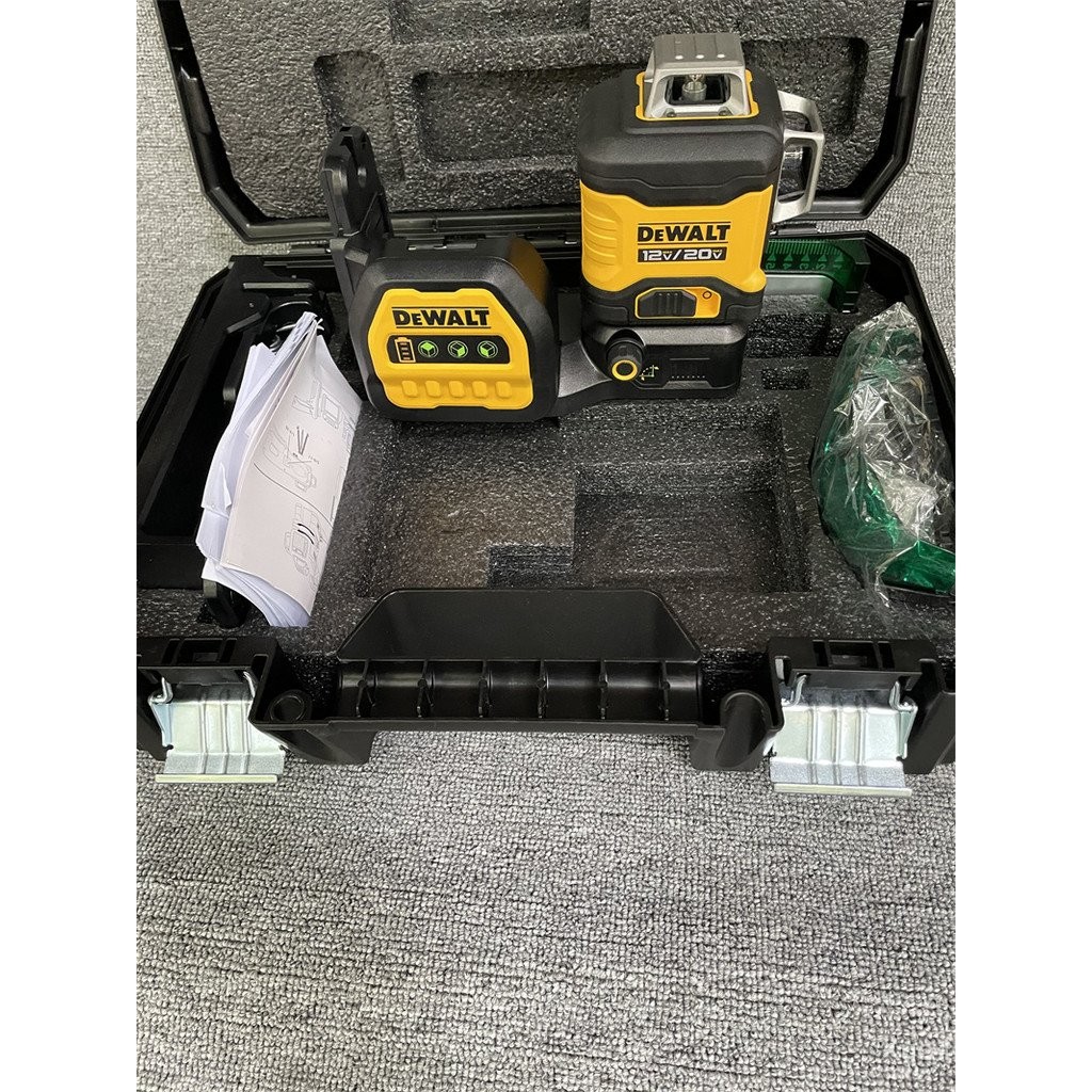 DeWalt Laser Green Light Spirit Level 12/20V Two Batteries 3 Sides ...