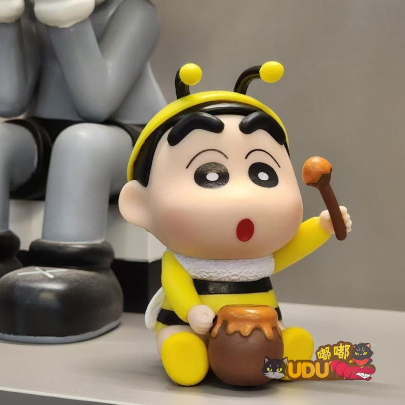 Fun Honey Pot Crayon Shin-Chan Doll Desktop Decoration Bee Shin-Chan ...