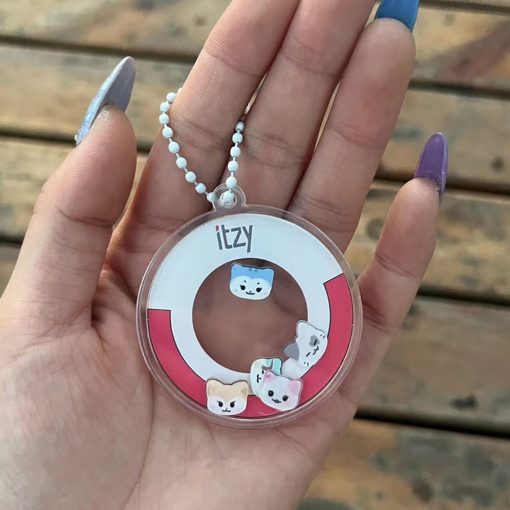 kpop idol ITZY Shaker Keyring Cute Cartoon Acrylic Keychains | Shopee ...