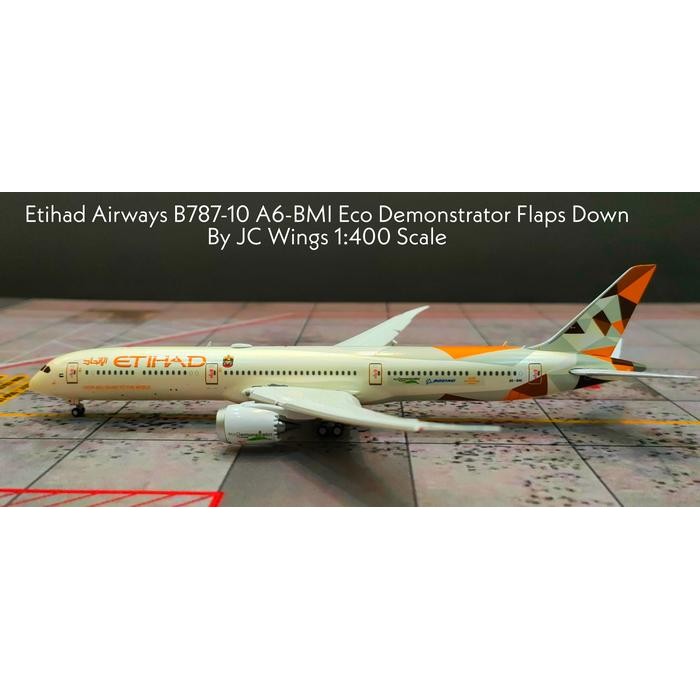 KL58 Etihad Airways B787-10 A6-BMI Eco Demostrator Flaps Down JCWings 1 ...
