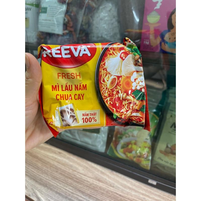 Reeva Mushroom Hot Pot Noodles (Vegetarian Mushroom Noodles) | Shopee ...