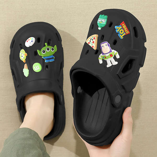 crocs women crocs Kasut lubang, rasa seperti baru, kaki kaki pantai ...