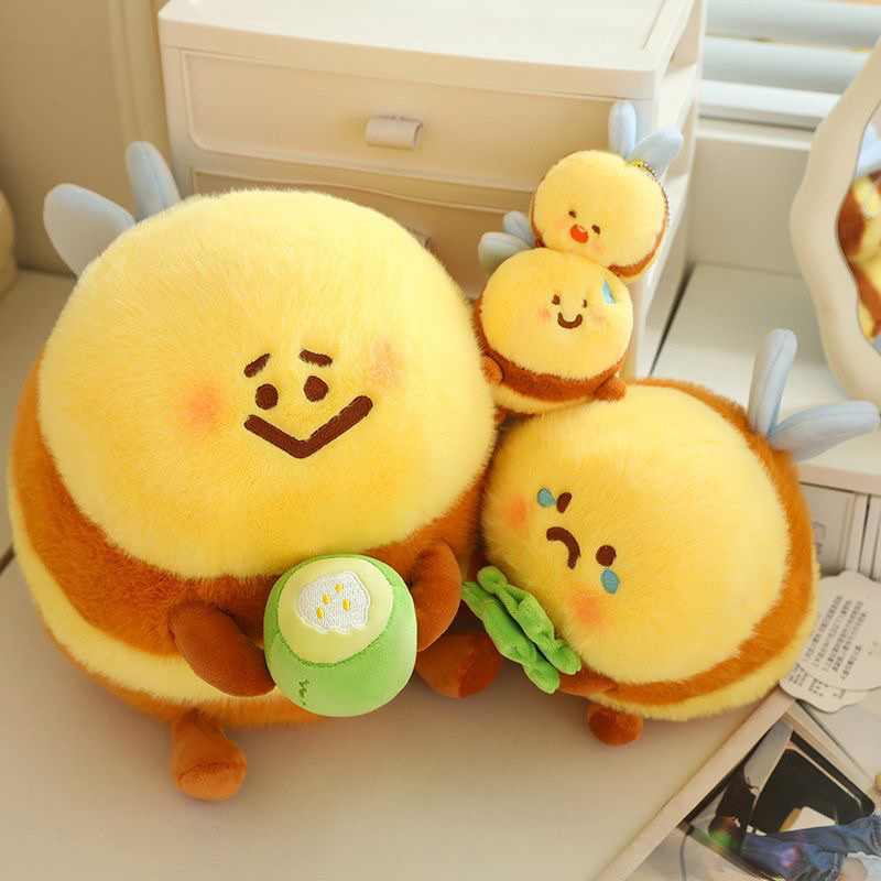 Genuine Snot Bear Funny Little Bee Bee Doll Pendant Cute Girl Couple ...
