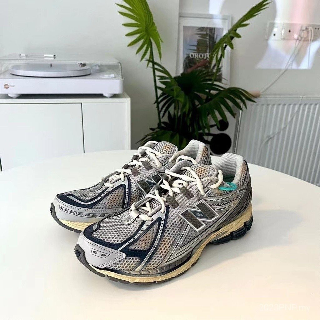 57TT 【161-HTJ】SNS Balance NB1906R Silver Gray Co Branded Sports N ...