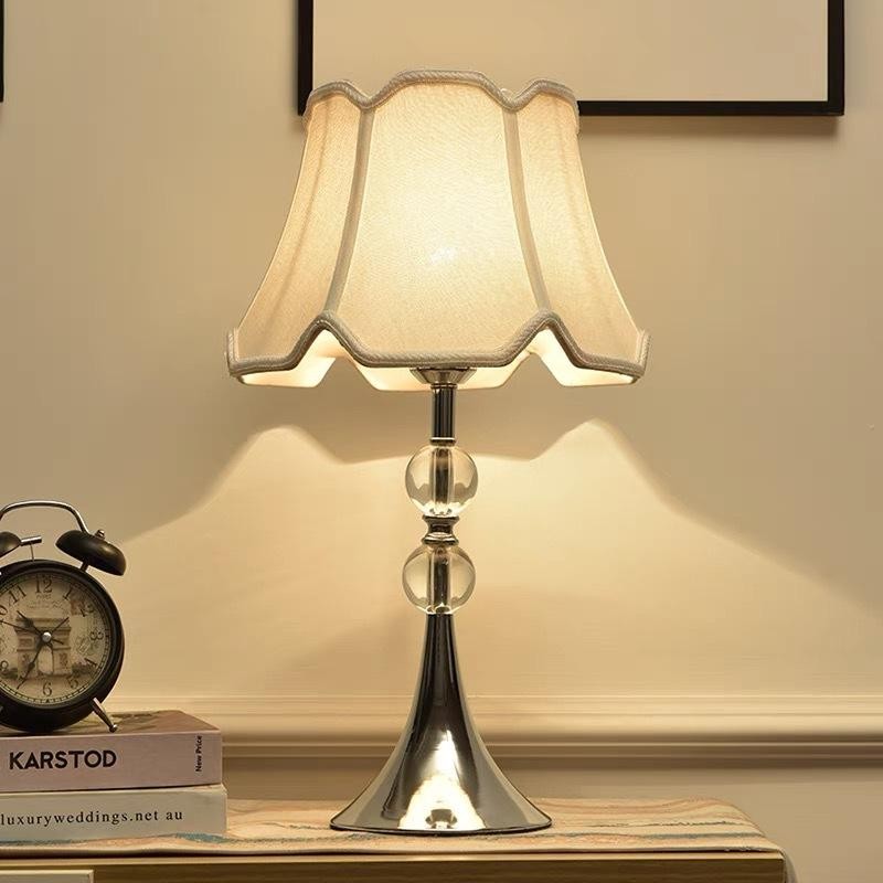 American Bedroom Bedside Table Lamp Dimmable Modern Simple Nordic Warm ...