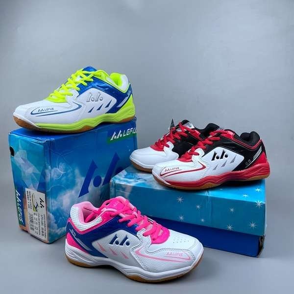 kasut badminton badminton shoes Kebocoran barangan ekor kilang kasut ...