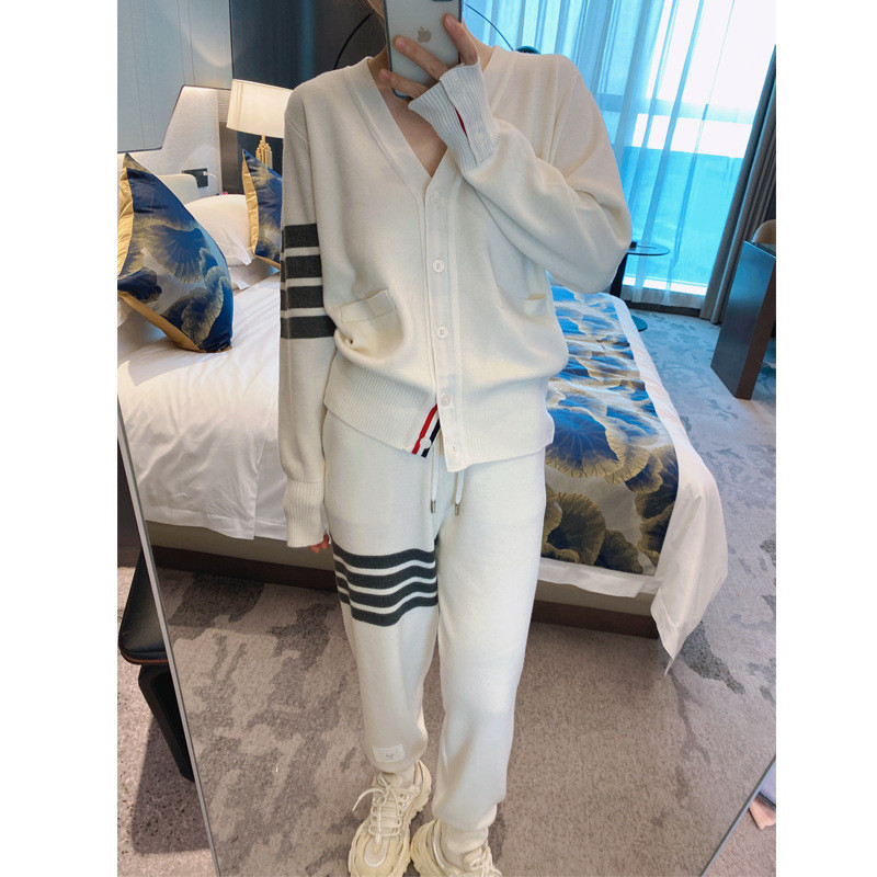 Thom Browne 2025 Wool V-neck Cardigan & Sweatpants Set - Trendy Fall ...