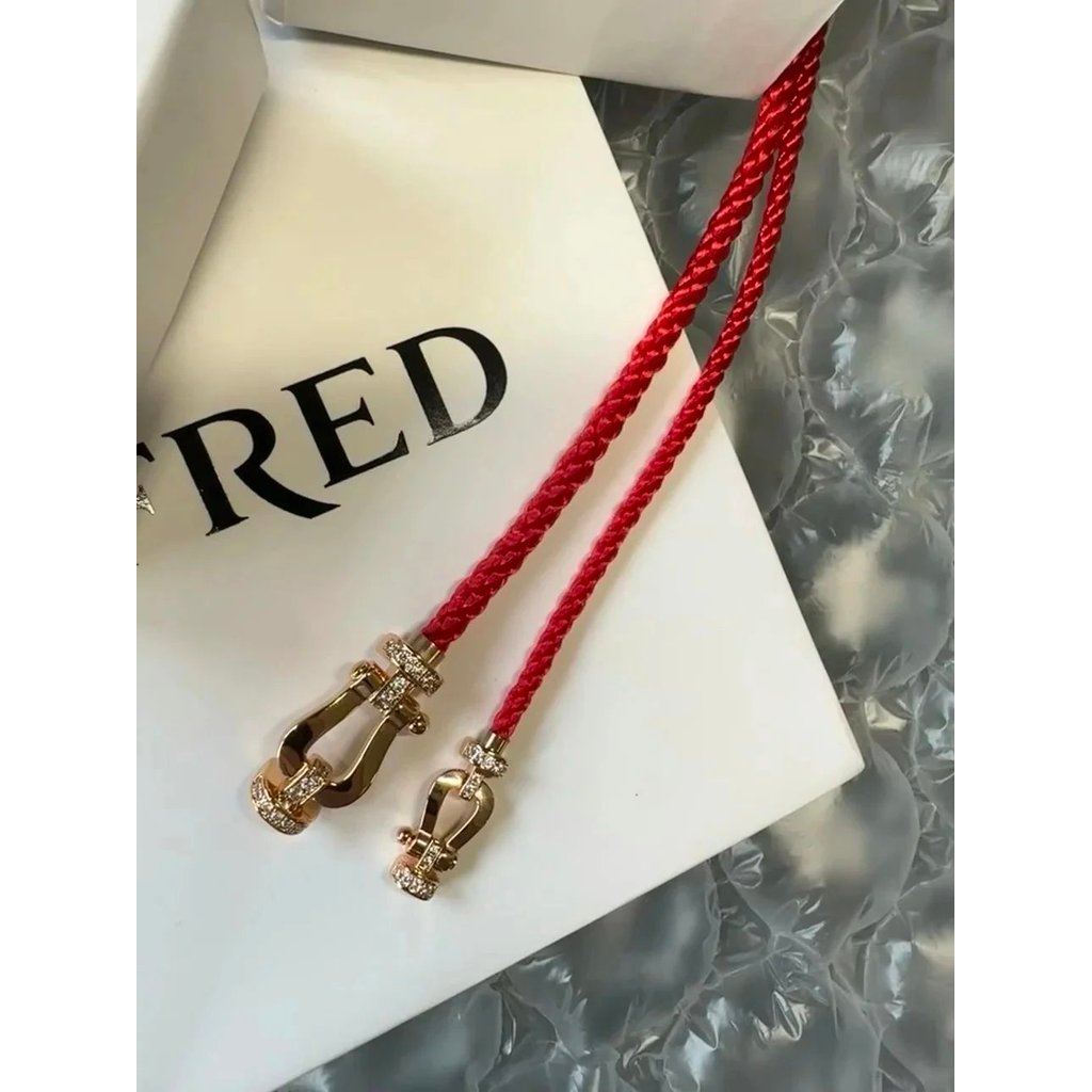 Original Standard 1: 1 2025 Hot-selling Red String Horseshoe Buckle ...