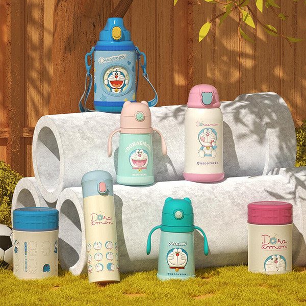 botol air viral botol air tahan sejuk Cup Bear Doraemon Co-Branded ...
