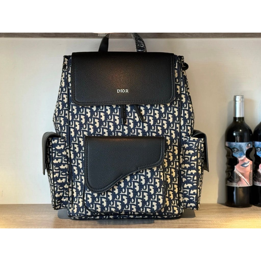 Public Price 15800+Dio New Style Calfskin Stitching Street Wear ...