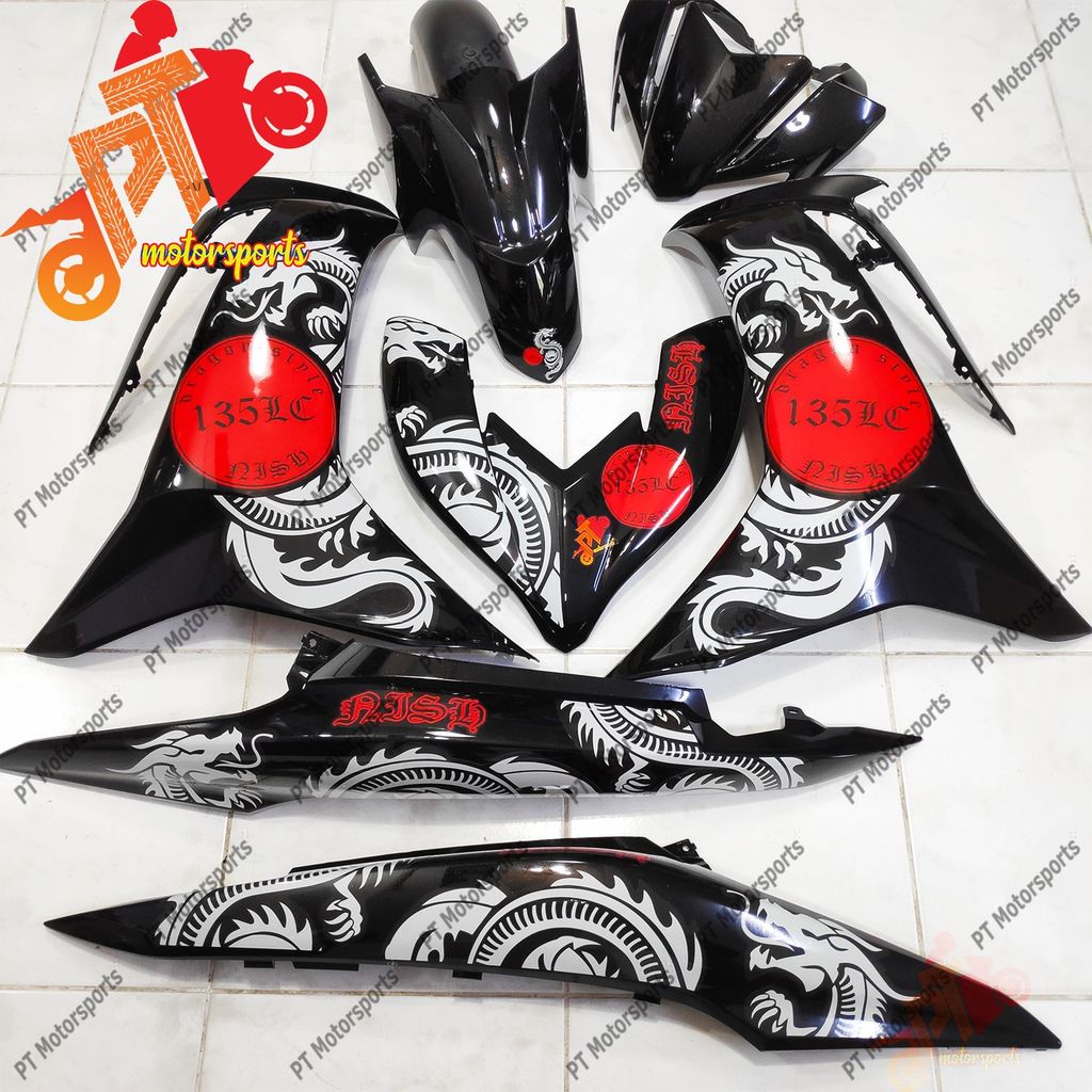 Yamaha LC 135 V8 Fi Cover Set Body set Hitam Black Body Set Naga Dragon ...