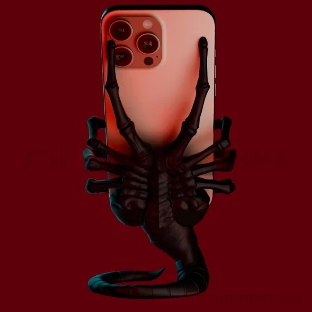 Alien Facehugger Phone Holder, Sci-Fi Decorative Figure and Functional ...