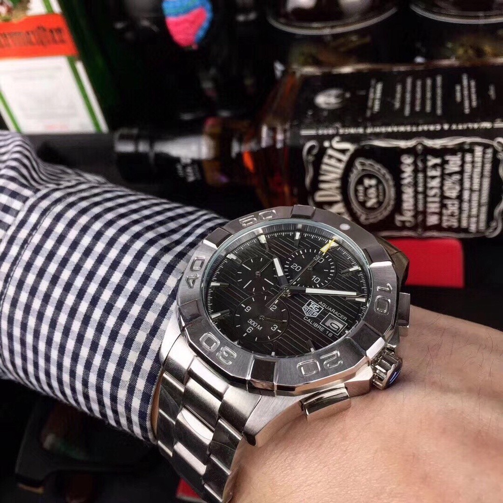 Tag Heuer _ Racing series is equipped with Swiss movement sandblasted ...