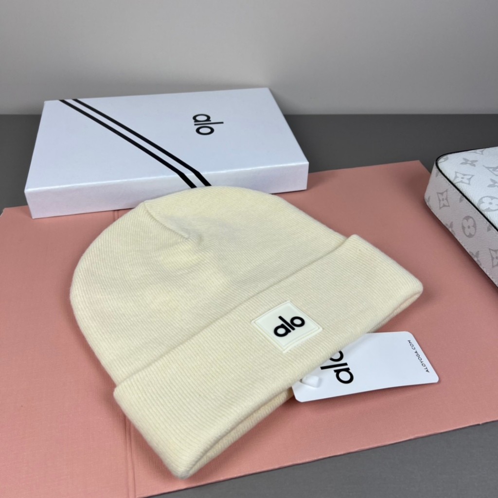 ALO Knitted Hat Wool Hat Ladies Wool Hat Beige my | Shopee Malaysia