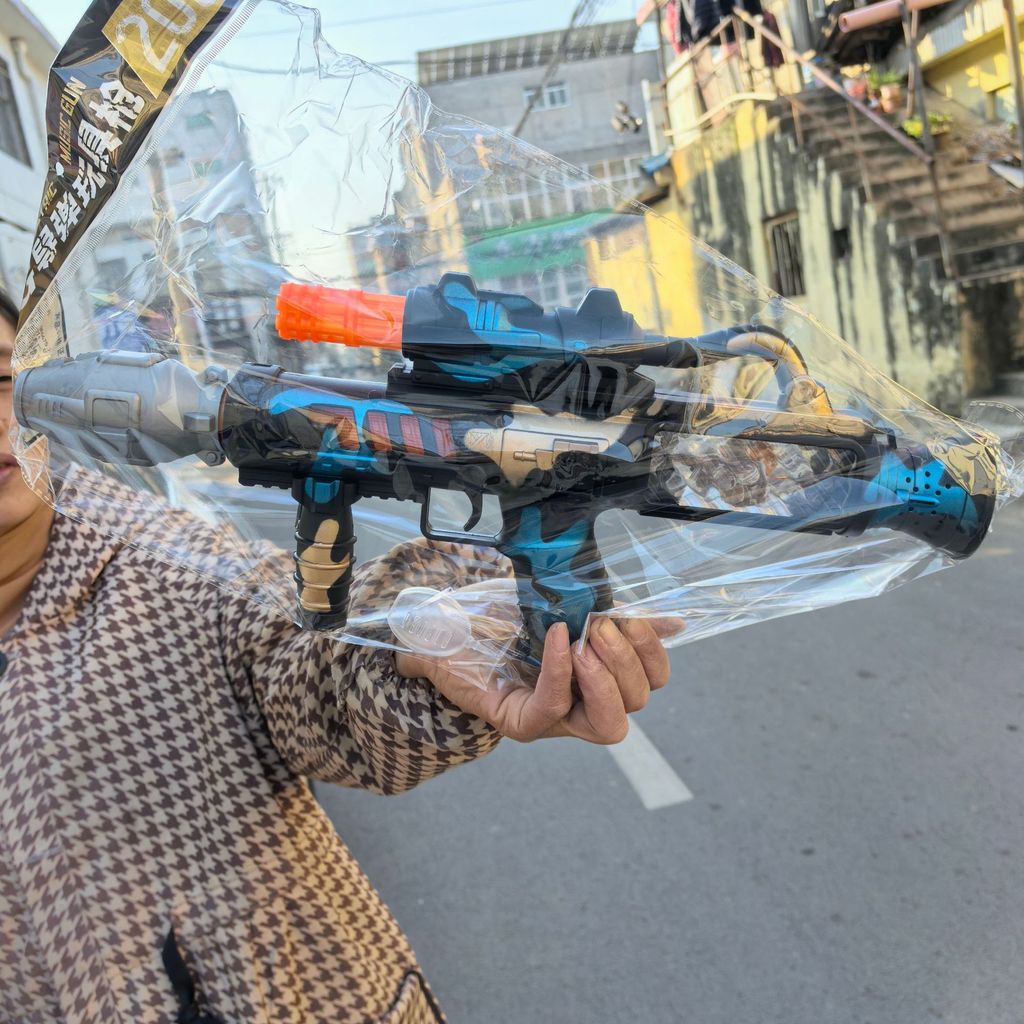 Children's Toys Spray Assault Rifle Electric Music Toy Gun with Light ...