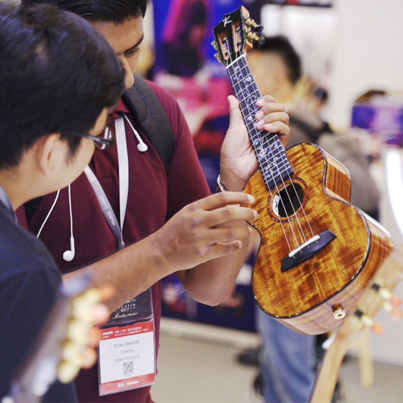 Fun Musical Instruments KAKA-KK 3A Acacia Wood Full Veneer ukulele 77 ...