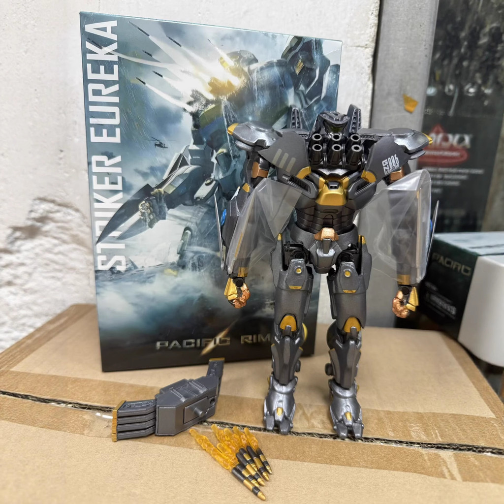Pacific Rim Jaeger Gipsy Danger Striker Eureka Vengeance Light Up ...