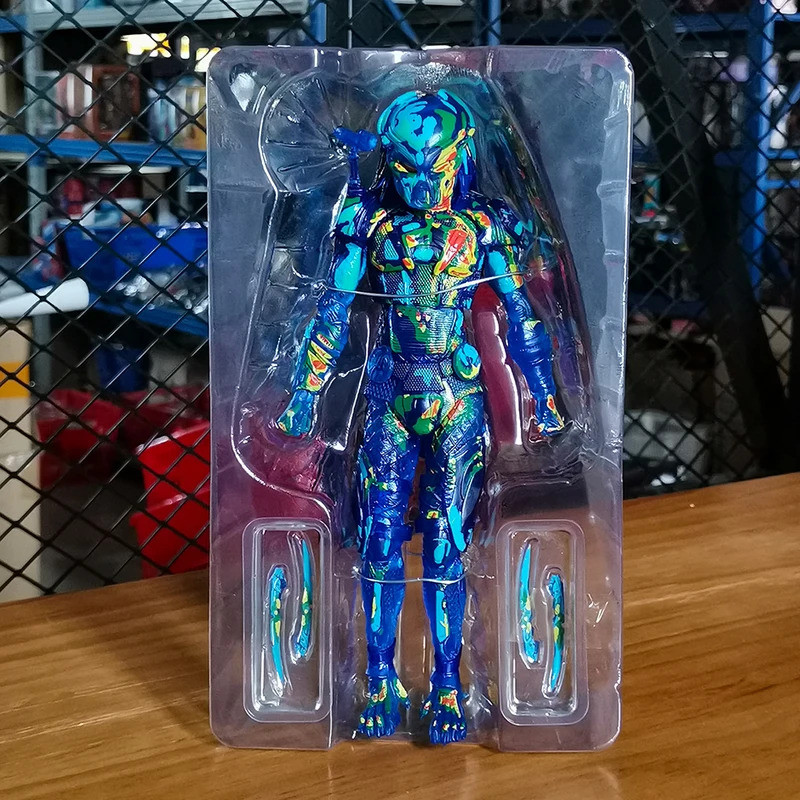 NECA The Predator Fugitive Predator Thermal Vision Movable Memasang ...