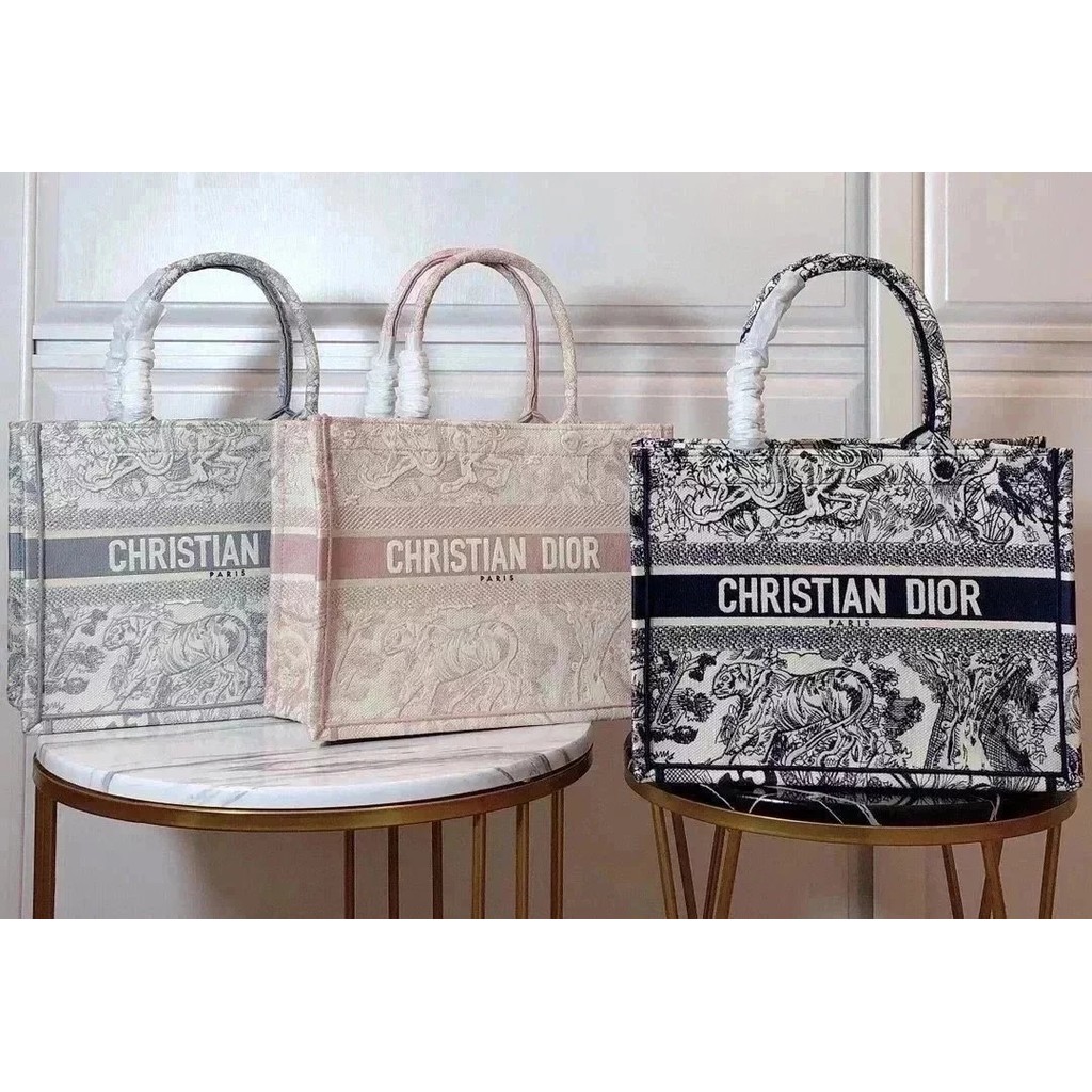 Dior 20 New Style tote Tiger Striped tote Canvas Embroidered Shopping ...