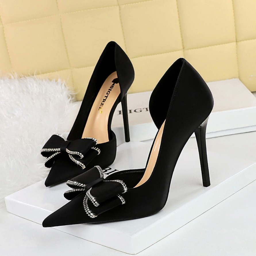 Ladies Stiletto Heels - European Style with Rhinestone Bow Detail ...