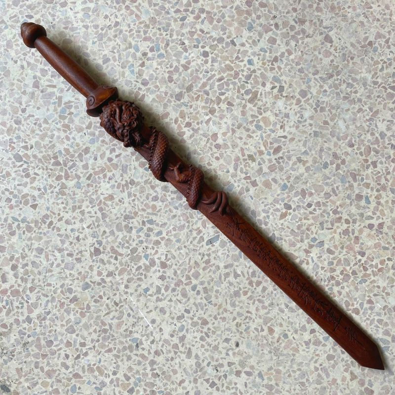 Jujube Wood Gossip Plate Dragon Sword Peach Wood Sword Fighting Magic ...
