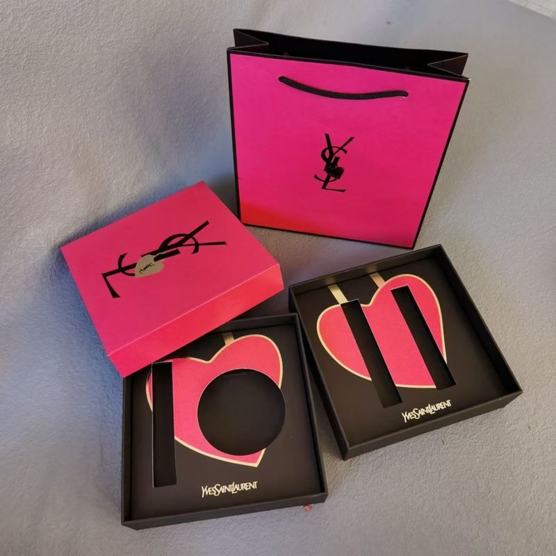 Saint Laurent YSL520 Valentine's Day Small Gold Bar Air Cushion 1966 ...
