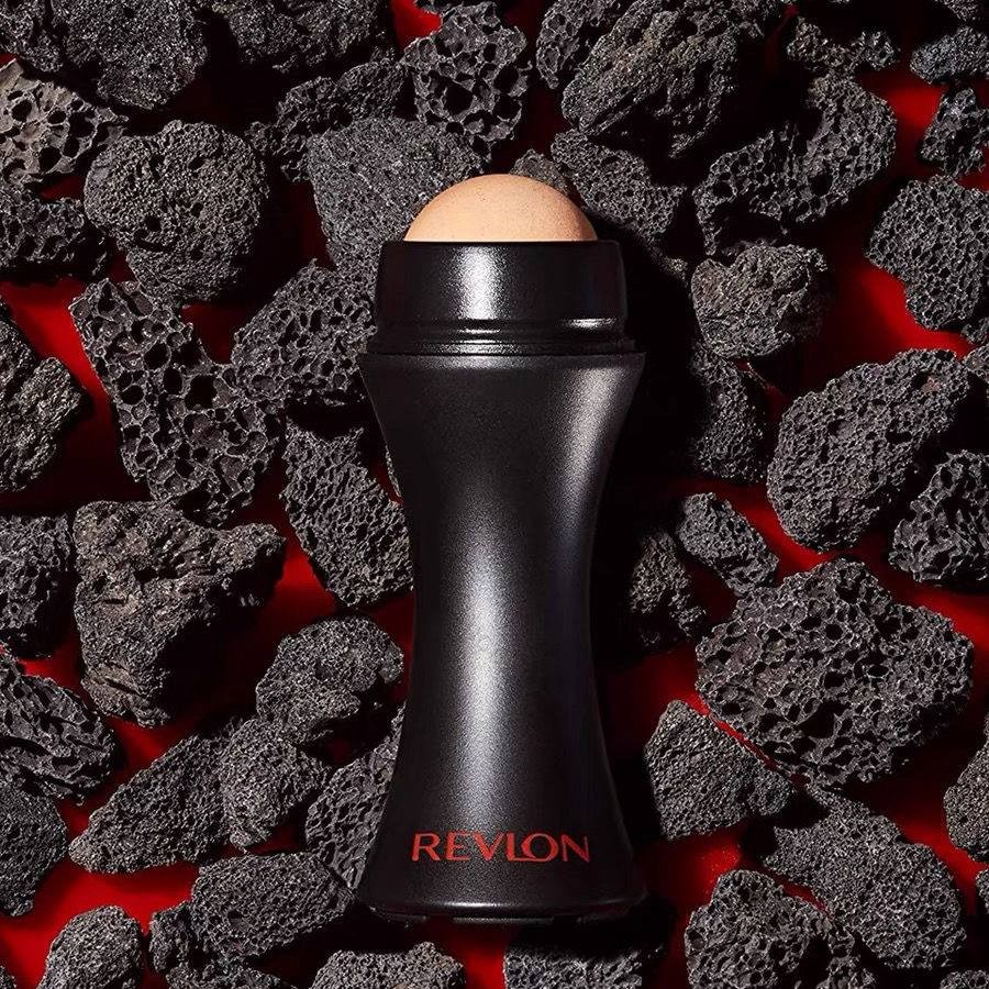 REVLON Oil-Absorbing Volcanic Face Roller Oil Control On-the-Go Revlon ...