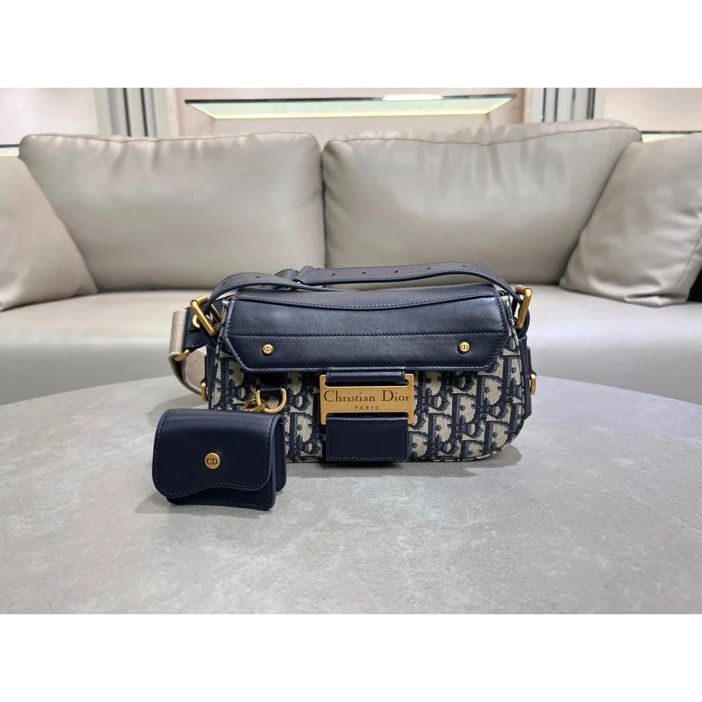 DIOR DIOR Shoulder Bag Presbyopic Bag Tote Bag Chain Bag | Shopee Malaysia