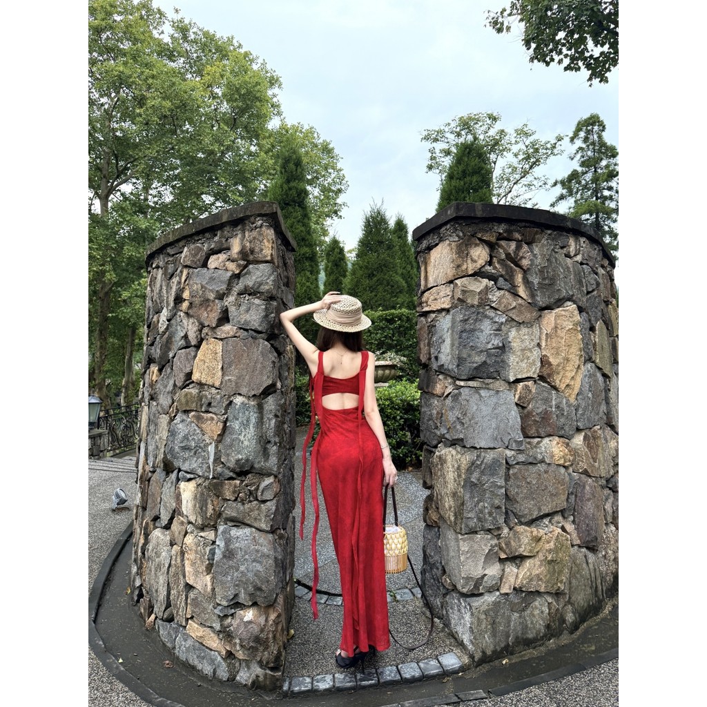 Red dress with seductive backless design | Shopee Malaysia
