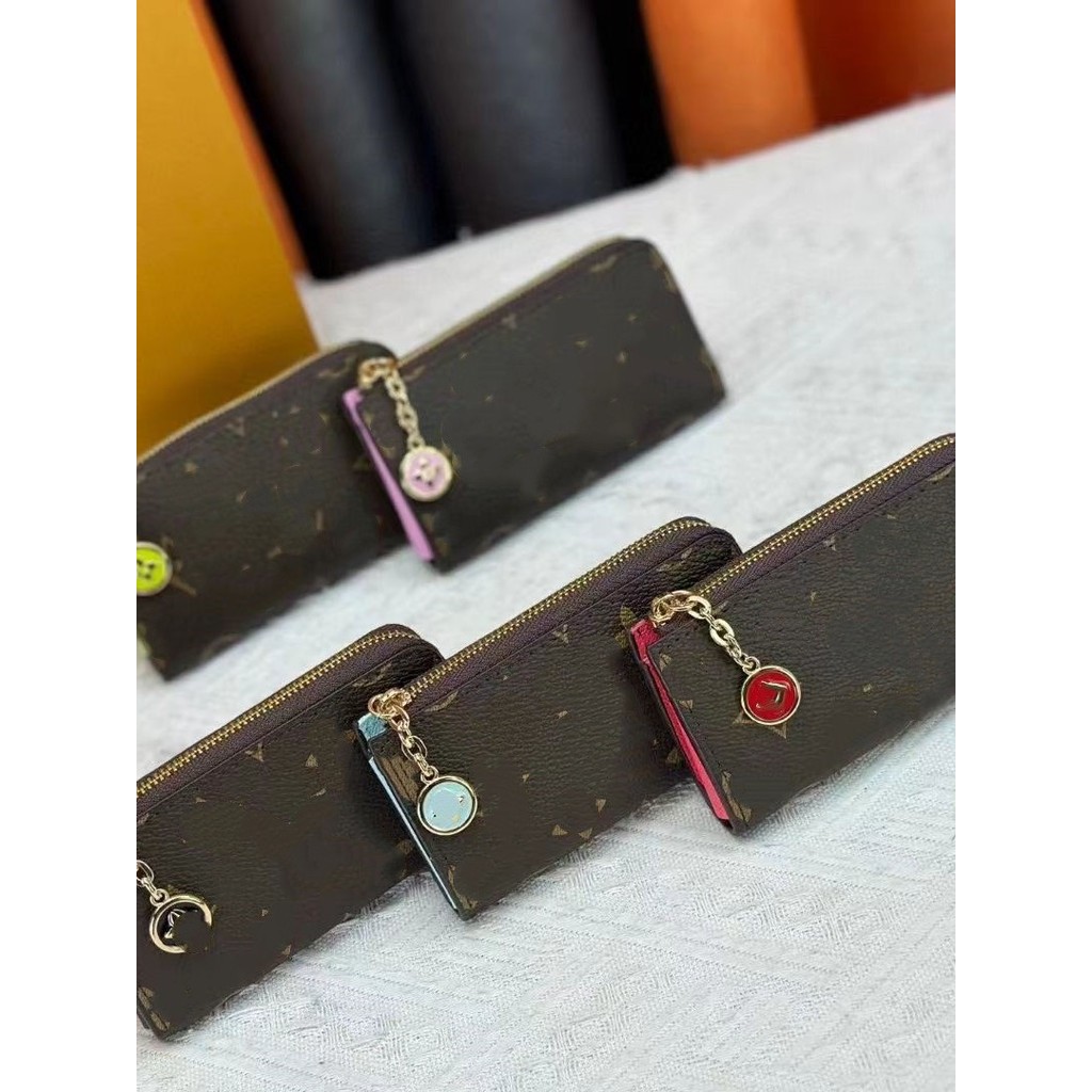 QRDS L * Presbyopic Letter Noa Keychain Keychain Card Holder Genuine ...