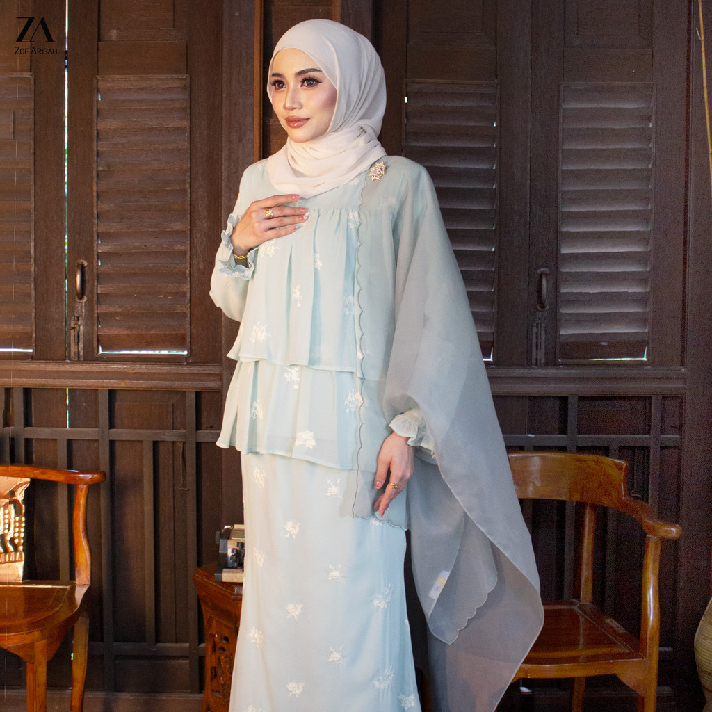 ZOE ARISAH Cherrion Kurung Moden Premium Chiffon Luxury Embroidery Lace ...