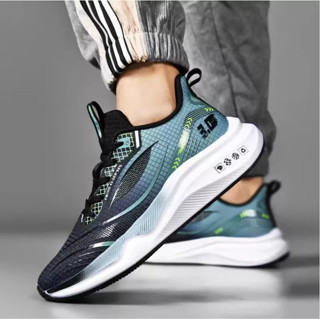 Flying woven men's shoes fashion soft sole casual shoes outdoor sports ...