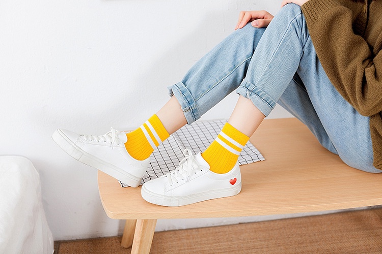 LOVESTORY Fashion Stripes Design Vertical Lines Socks Women Men Stokin ...