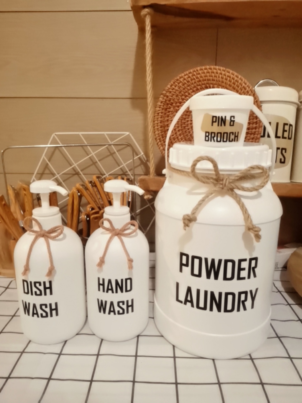 SWEETY Minimalist Nordic Series Dispenser Bottle 750ml for Bathroom ...