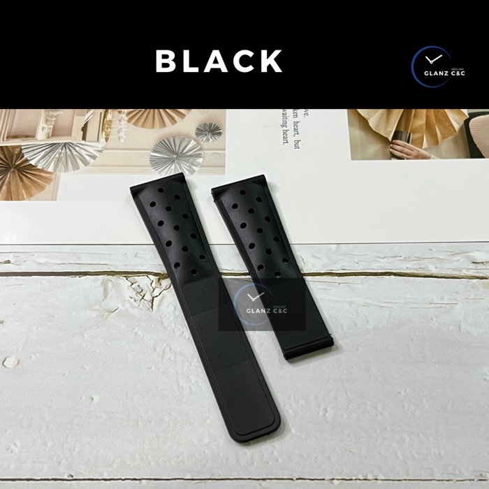 Tagone Hole Design Smooth Silicone Rubber Strap 22mm 通用硅胶表带 Tali jam ...
