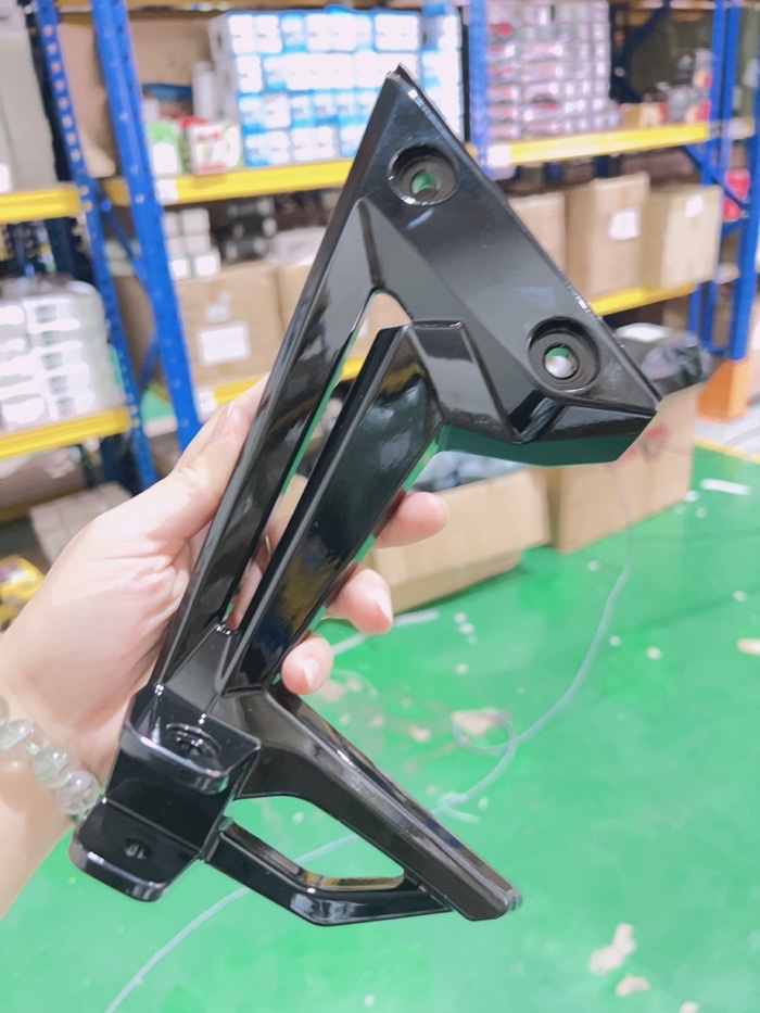 LC135 V2 V3 V4 V5 V6 V7 REAR FOOTREST BRACKET MATT BLACK HITAM YAMAHA LC BELAKANG PEMIJAK MIJAK ...