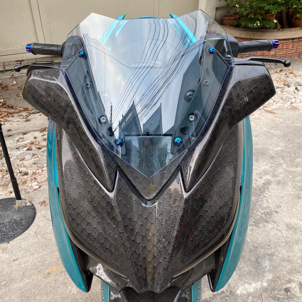 Xmax V1 250 Windshield bentuk love,L1 black smoke,blue smoke,clear ...