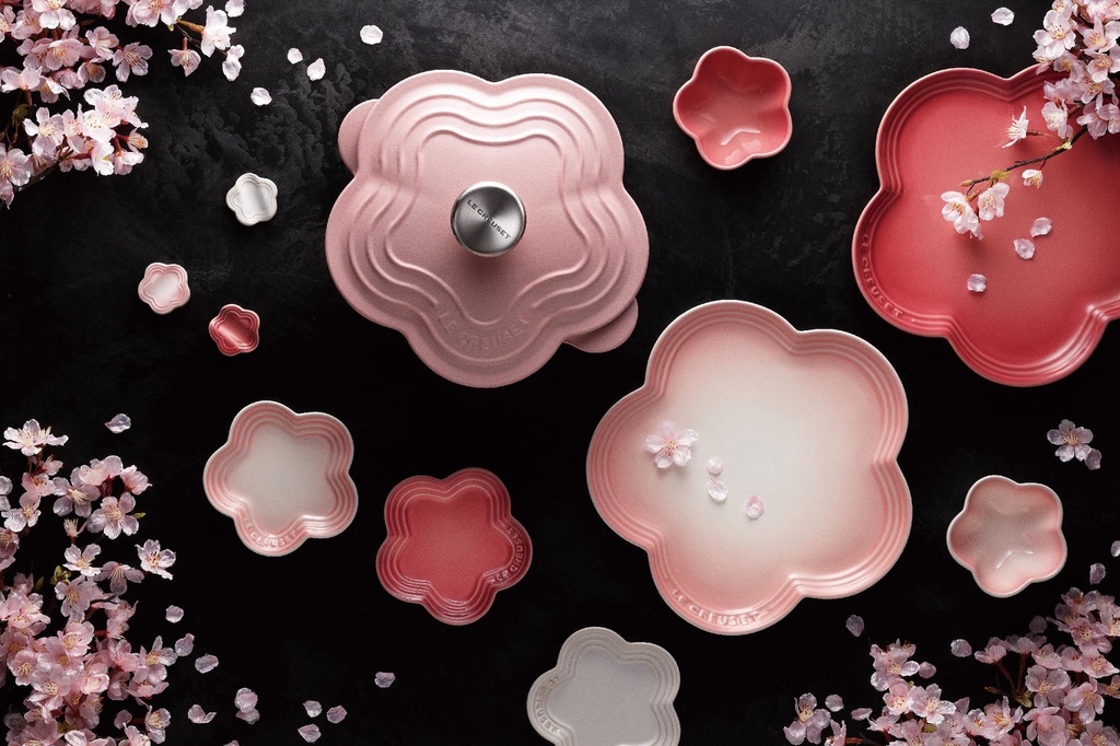 Le Creuset Stoneware Flower Plate - Rose Quartz (19cm) | Shopee Malaysia
