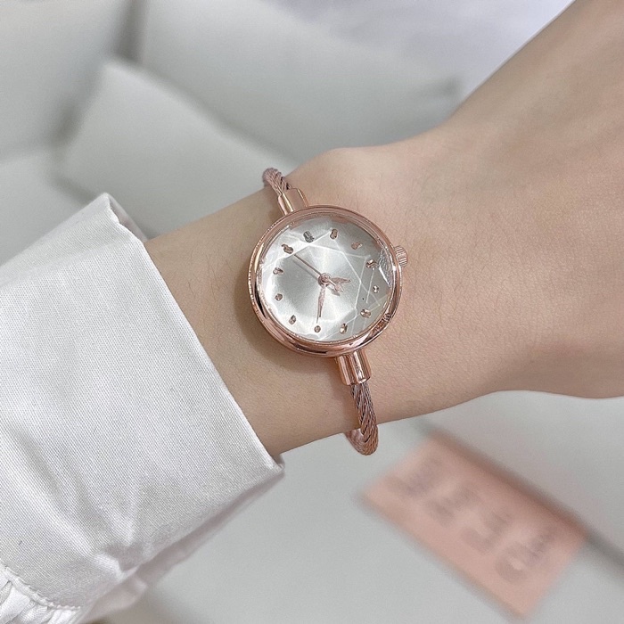 (Ready Stock) 2023 Korean crystals style small cute watch Korean simple ...