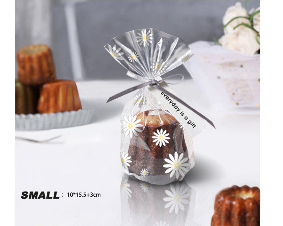 50pcs Daisy Design Kuih Wrapper, Cookies Packaging, Doorgift Wedding ...