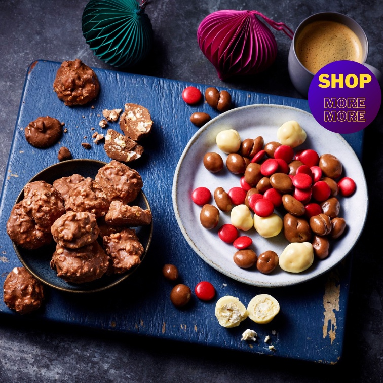 [Christmas Gifts🎁] 🇬🇧 M&S Very Merry Munch Mix Refill: Pretzel/Popcorn ...